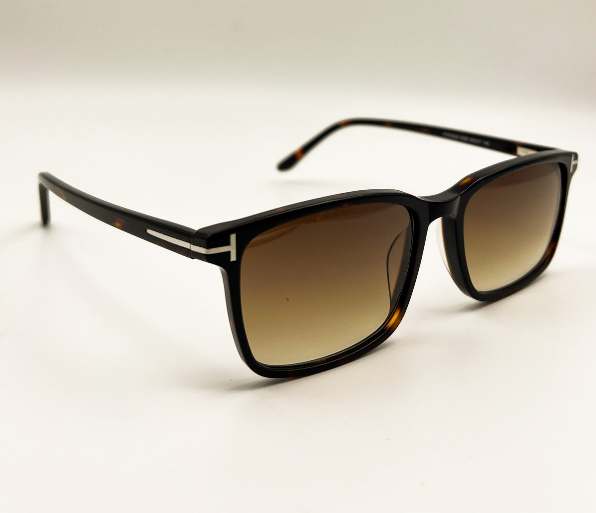 Tom Ford | FT5735-B | Best Sellers – the Oculist